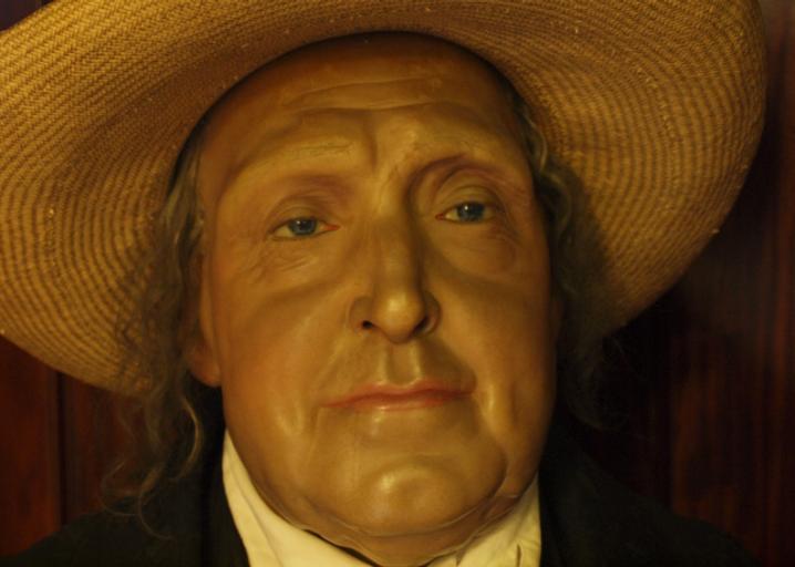 Jeremy Bentham Died in 1832, But He's Still Sitting in a Hallway at ...