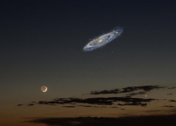 Moon and Andromeda: Relative size in the sky.