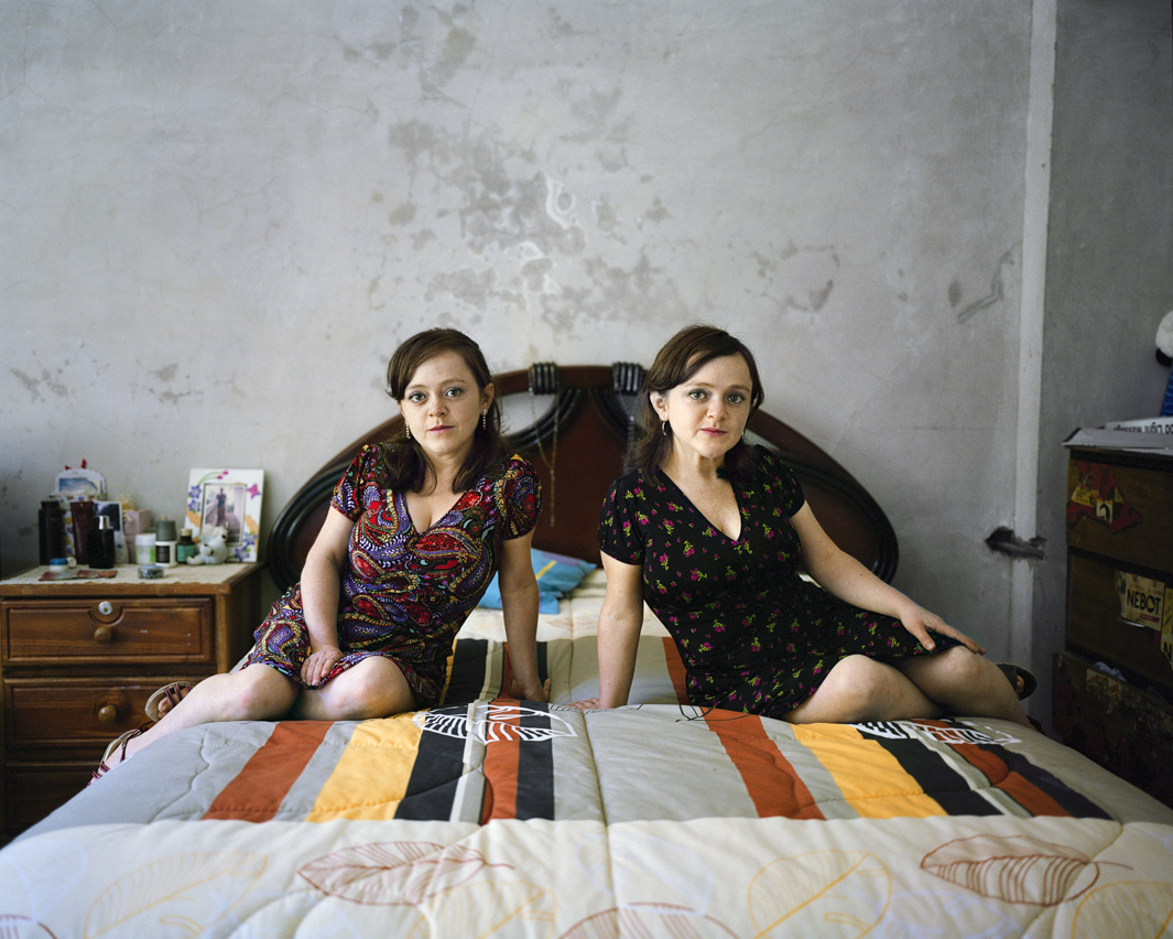 Charlotte Schmitz’s Yo Soy Lo Que Soy: A group of people in Ecuador ...