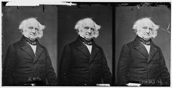 why don't politicians have beards